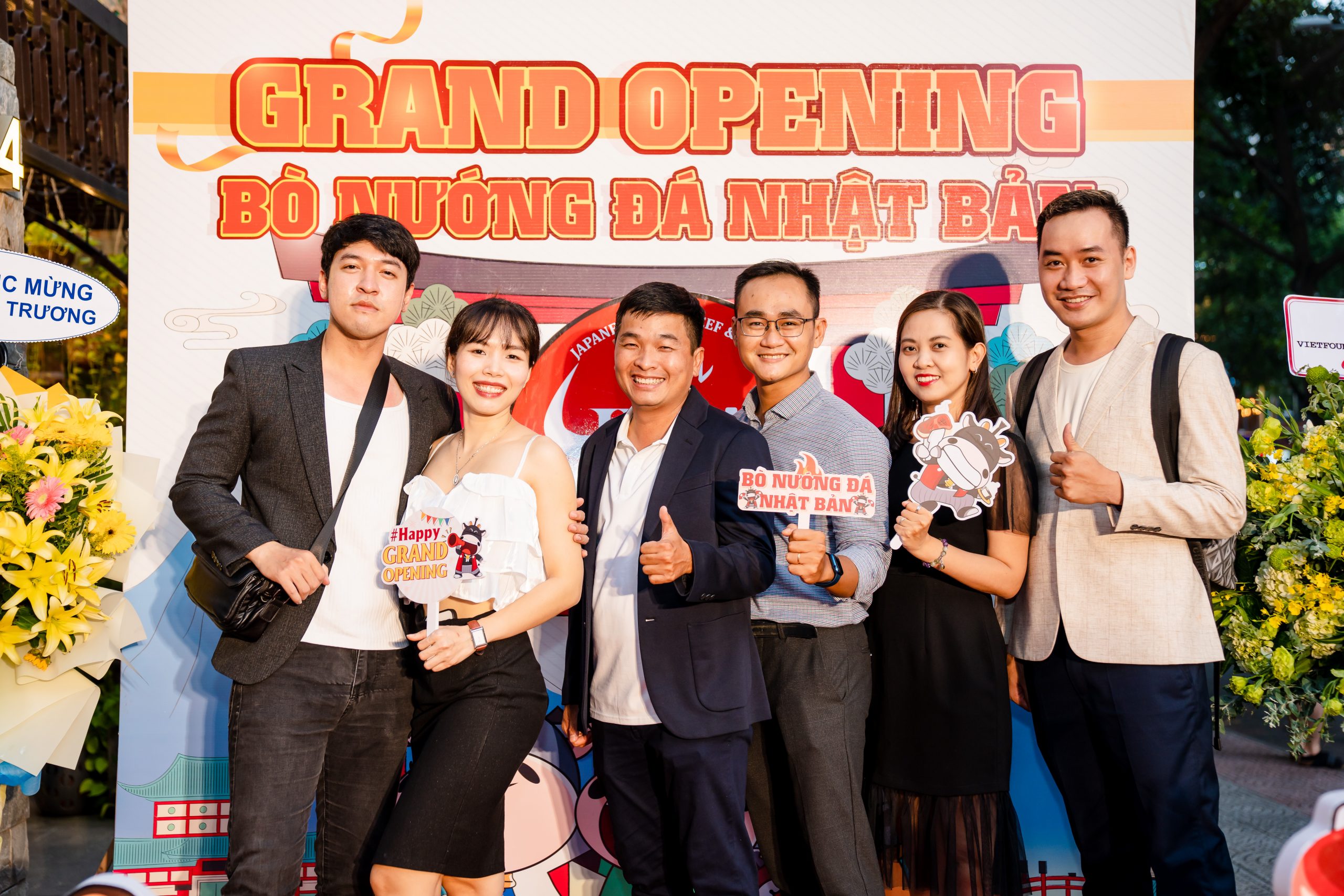 CHÀO USHI MANIA - JAPANESE AGING BEEF & BAR 13 LÝ TỰ TRỌNG - Lotus Group